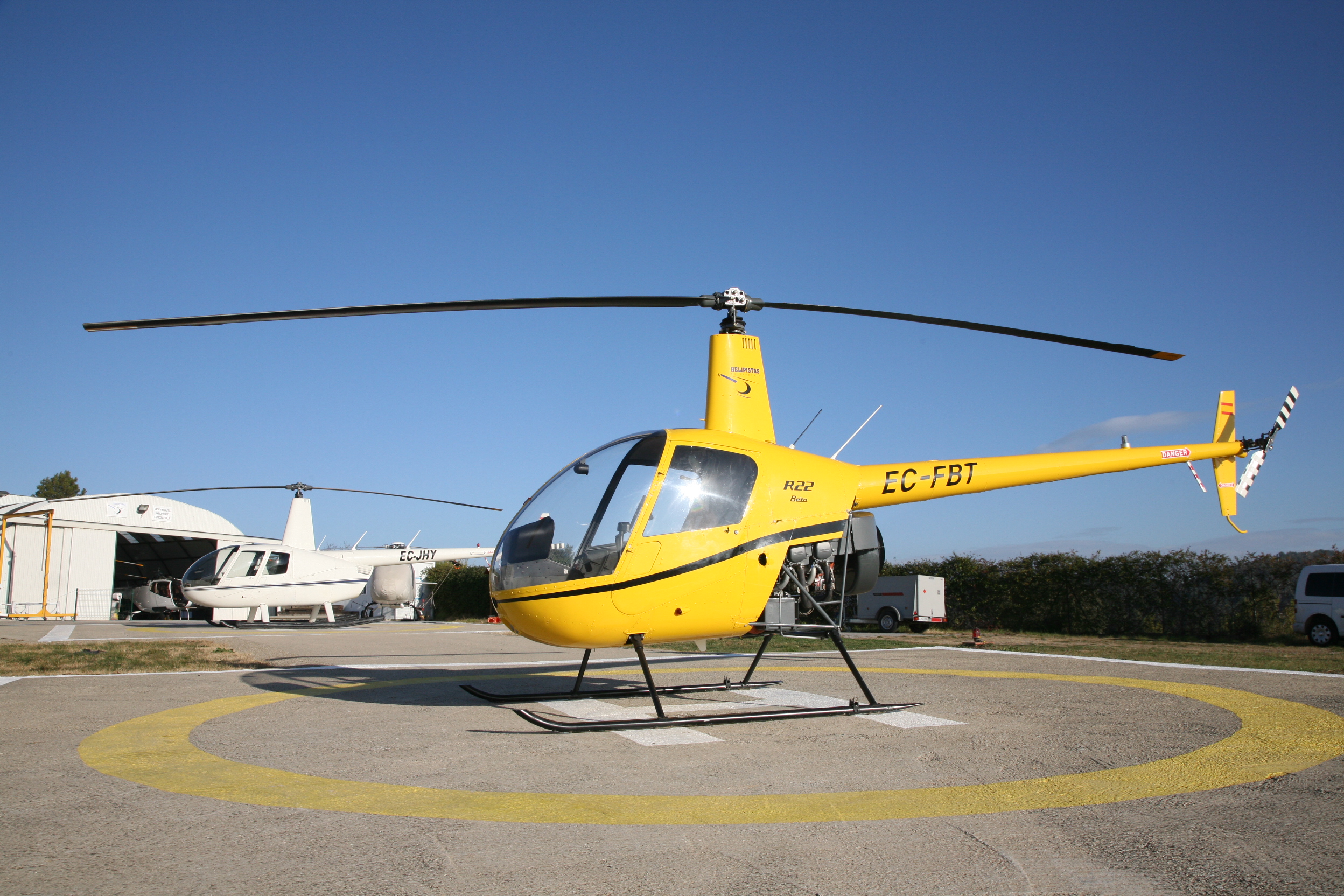 Escuela de pilotos de helicóptero - Helipistas